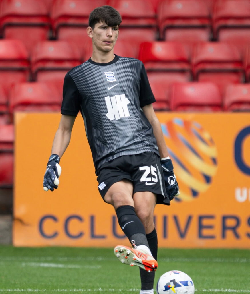 James Beadle Reunites with Former Teammate as Birmingham City Confirm ...